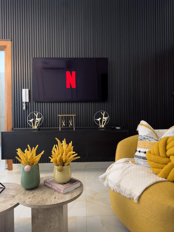 Torre De Lujo De 2 Dormitorios En Centro De Naco - Santo Domingo