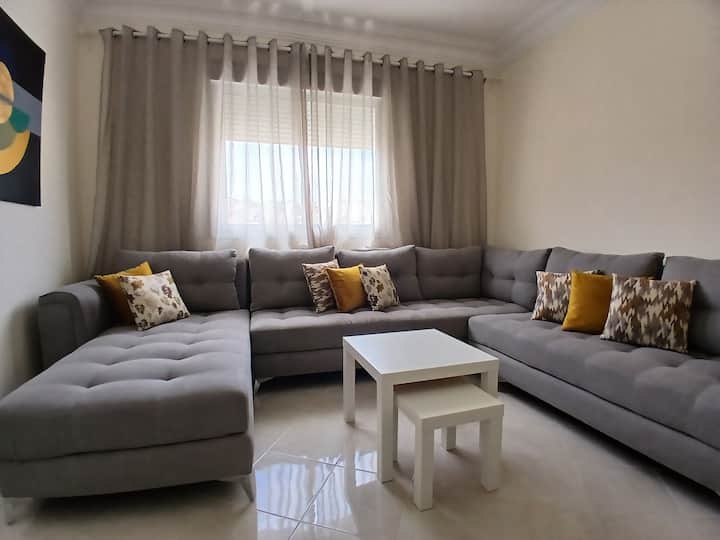 Appartement Propre Et Bien Situé à Tanger - Tangier