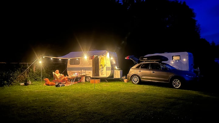 Vintage Caravan - Maasmechelen