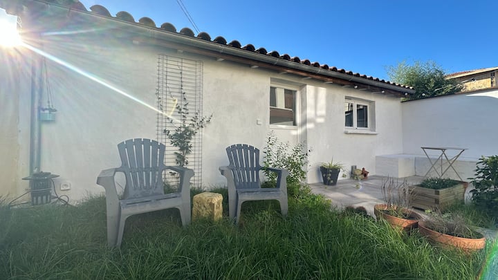 Maisonnette Avec Jardin - Bègles