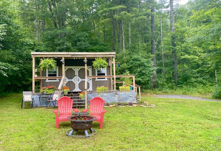 Loulou’s Cabin - Moncove Lake State Park, Gap Mills