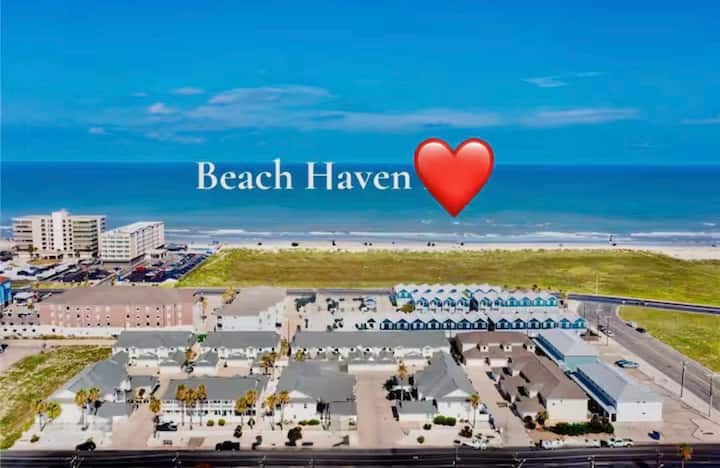 Heated Pool Walk To Beach, Restaurants & Bars - Corpus Christi, TX