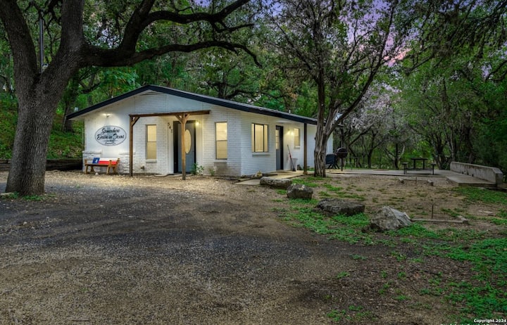 Home In Concan - Concan, TX