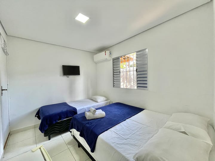 Q3-suíte Em Pousada No Guarujá Para 2 Pessoas - Guarujá