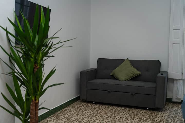 Centro Apartamento,salón, Cocina Y Baño. 2.a - Huelva