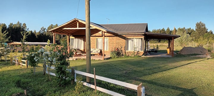 Cabaña Espacio Verde - San Clemente, Chile