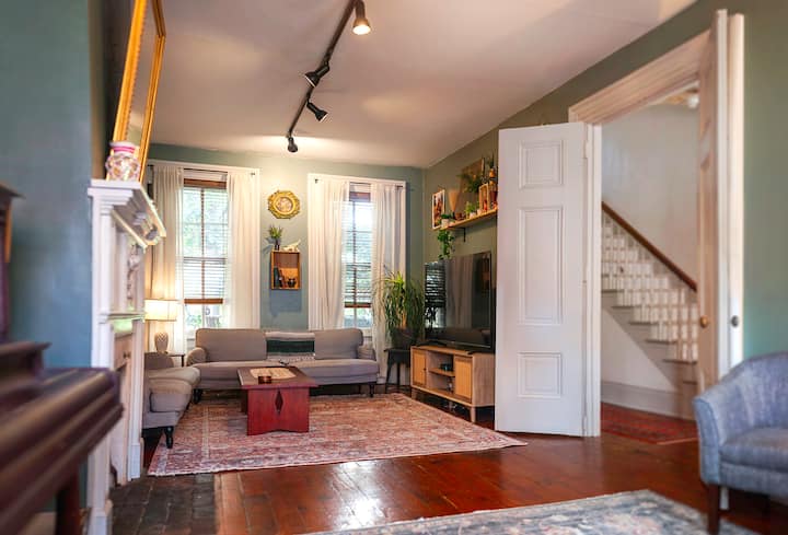 Historic 19th Century Home - Marietta, PA