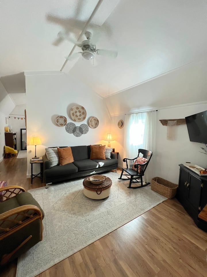 Tiny Home Near Monster Mountain Mx/lake Martin - VictoryLand Casino