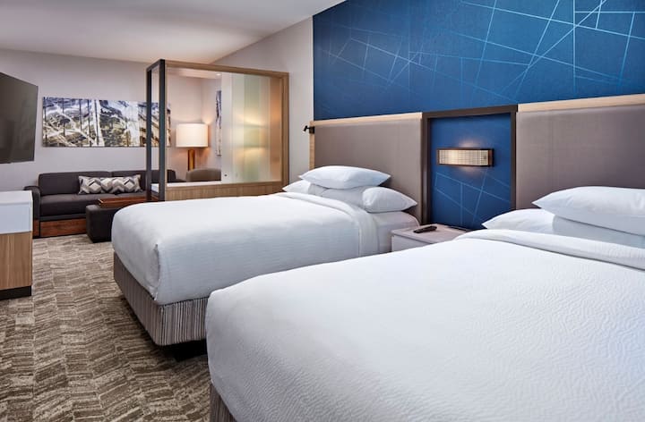 Downey 2 Queen Suite W/breakfast - Bellflower, CA