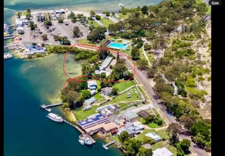 Absolute Beach Front - Tin Can Bay