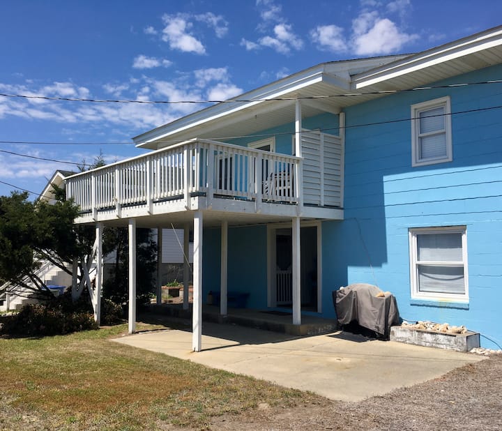 Carolina Girls Cottage Upstairs - Atlantic Beach, NC