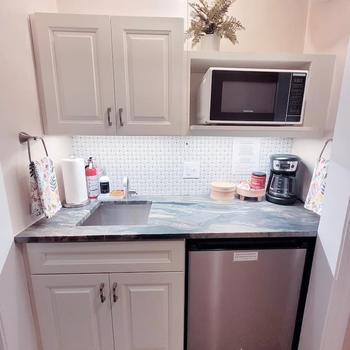 Downtown Clemson Weekend Rental - Clemson, SC