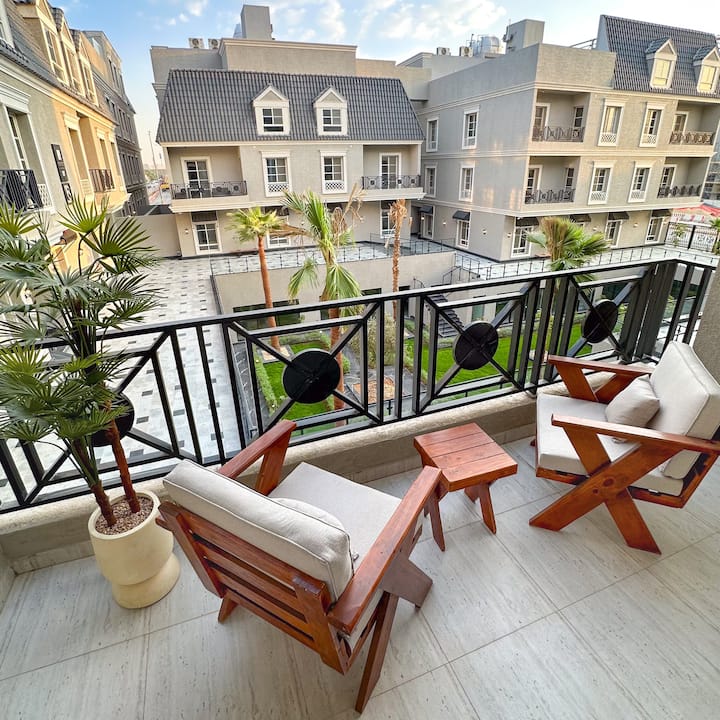 B7. Garden View Balcony | 127 الماجدية - Riyadh