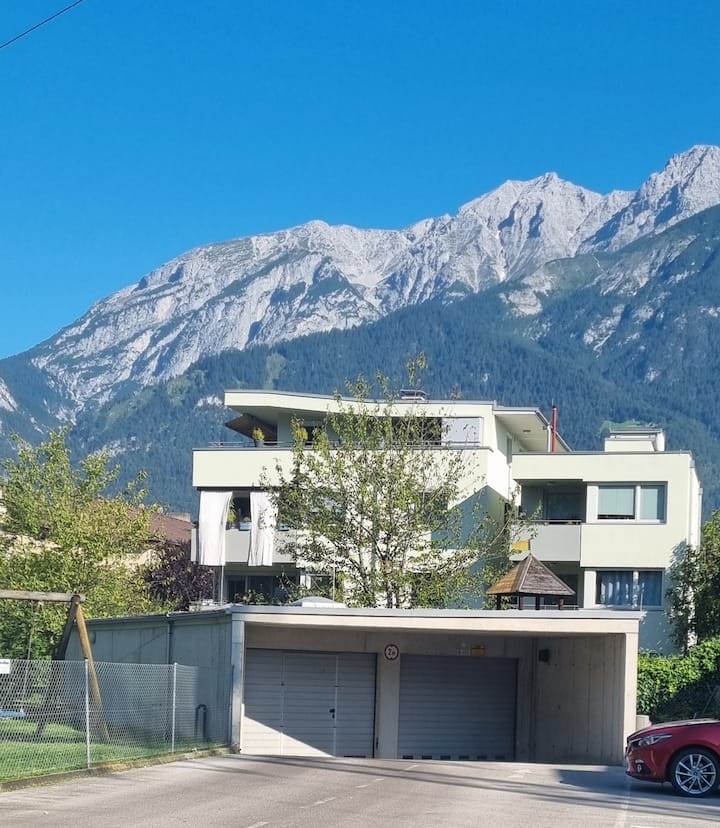 Mountain View Exclusive 3 Bedrooms Apt +2 Parkings - Innsbruck