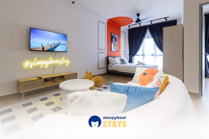 Luxury Cozy Splashmania Gamuda Cove By Sleepy Bear - Banting