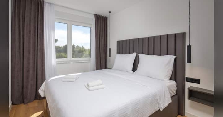 Luksuzan Apartman 200 M Od Mora - Zaton