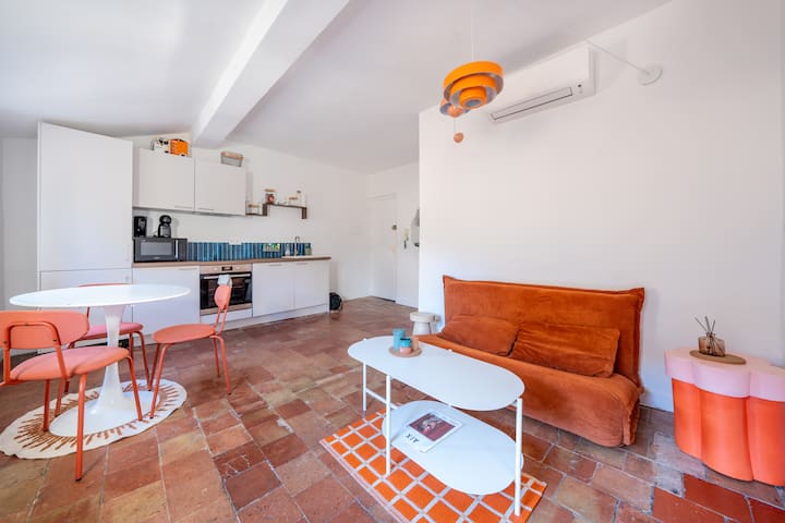 T2 Climatisé Cours Mirabeau/rotonde - Moderne - Aix-en-Provence