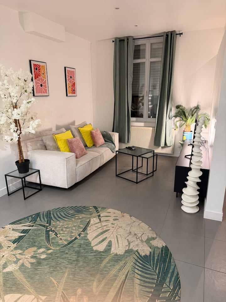 Maison 2 Chambres Proches Centre-ville - Valenciennes