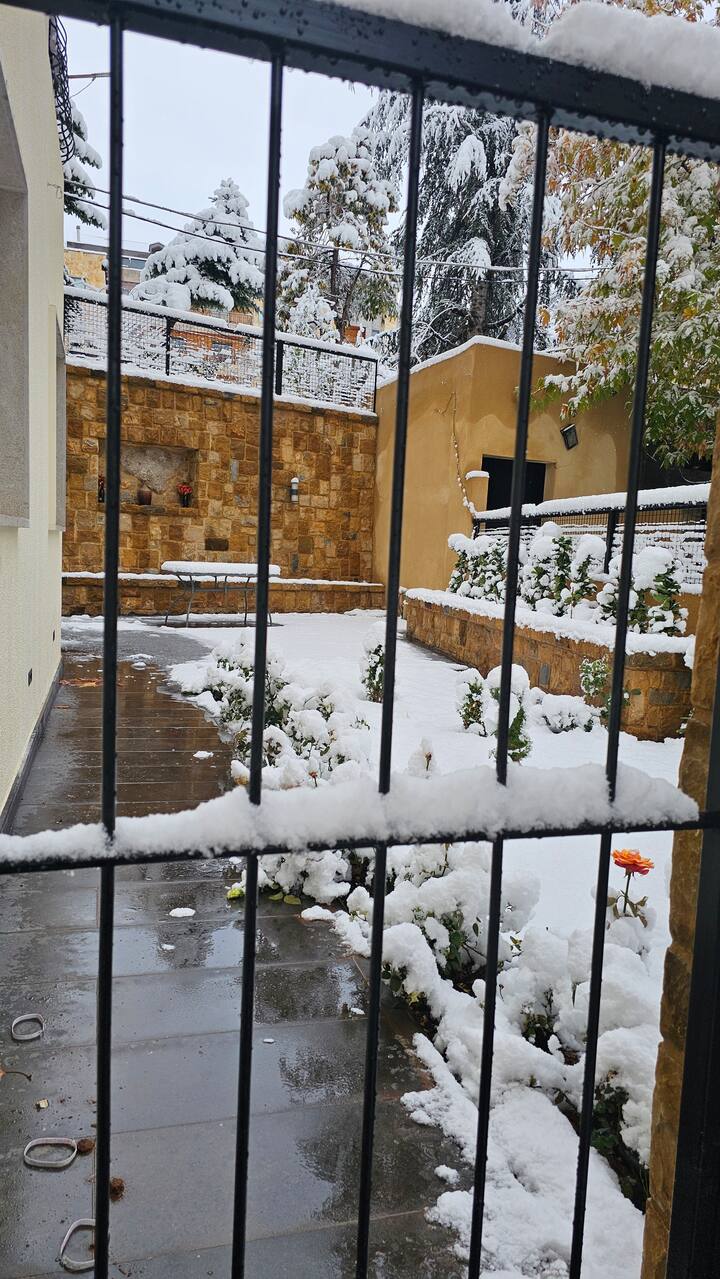 Freya's Apartment - Lebanon