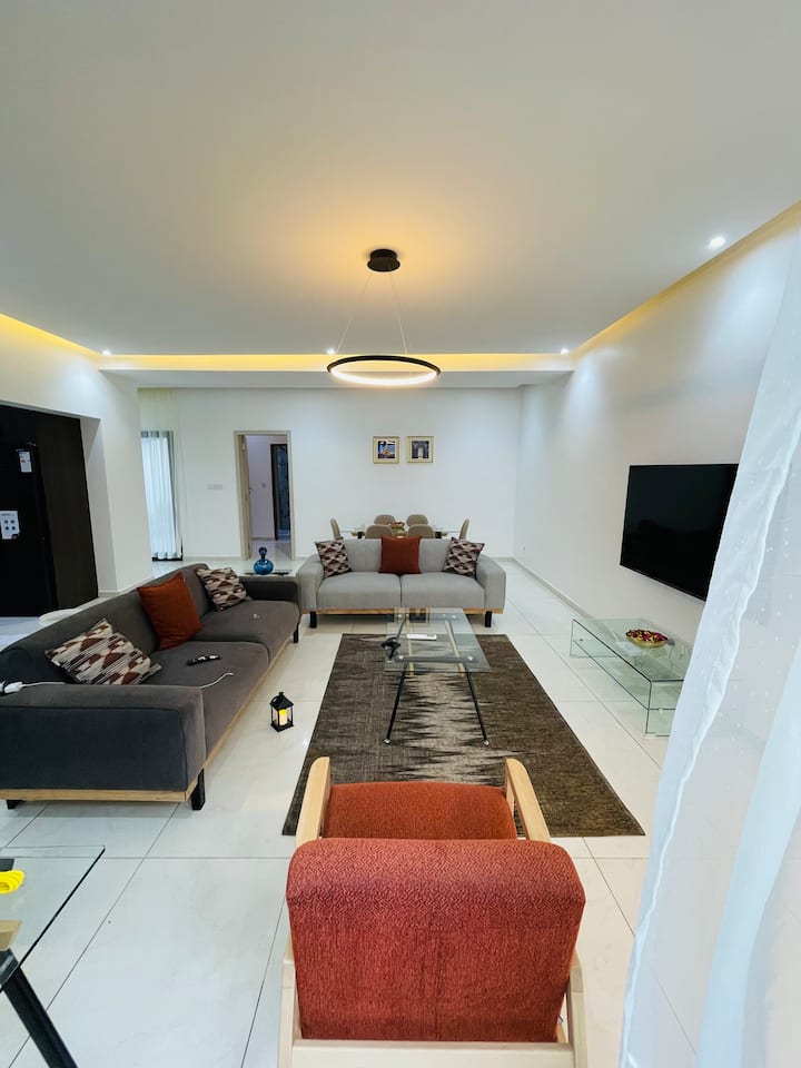Ixora Rdc : Sécurité, Confort, Luxe, Luminosité - Dakar