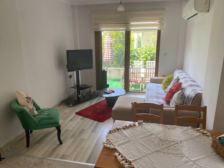 Turgutreis'te, Deniz Manzaralı Daire - Turgutreis