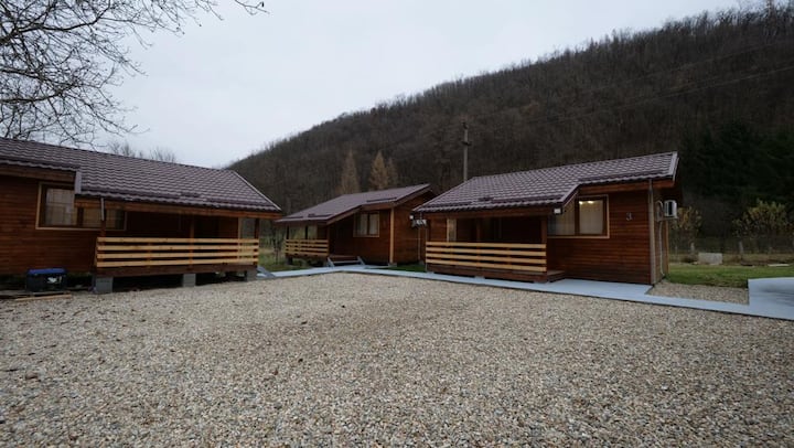 Popas Turistic La David - Hațeg