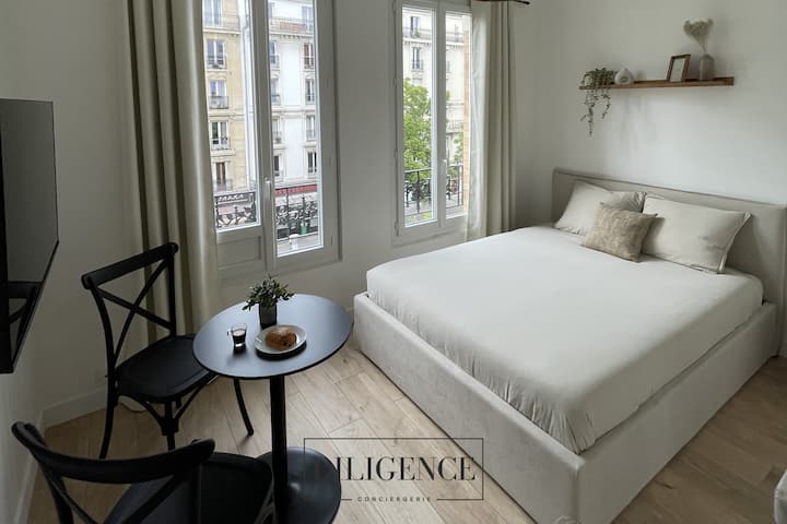 Studio Moderne & Cosy • Au Pied Métro/ Rer Nation - Paris 20e Arrondissement