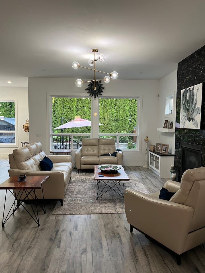 Welcome To Zen Room Chilliwack - Chilliwack
