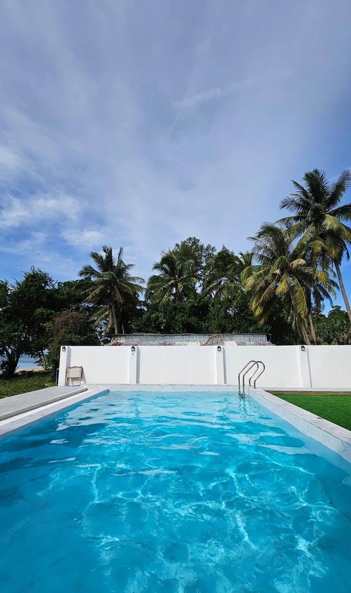 So Good Poolvilla And Appartments Familie - Thap Sakae