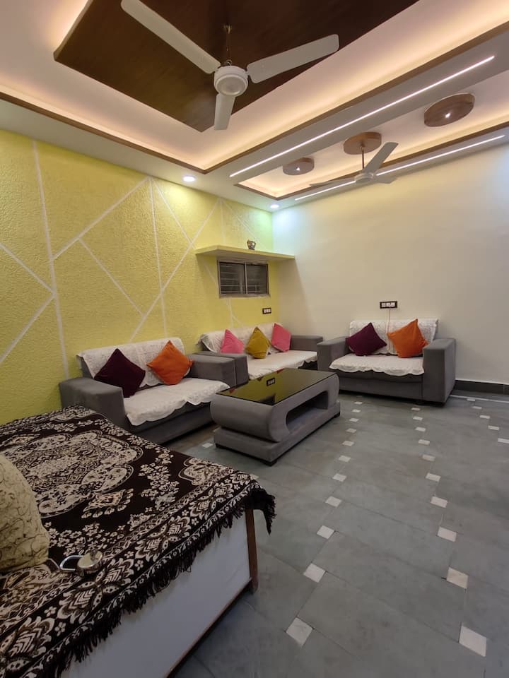 Centrally Located 1 Bhk Flat - Bhopal