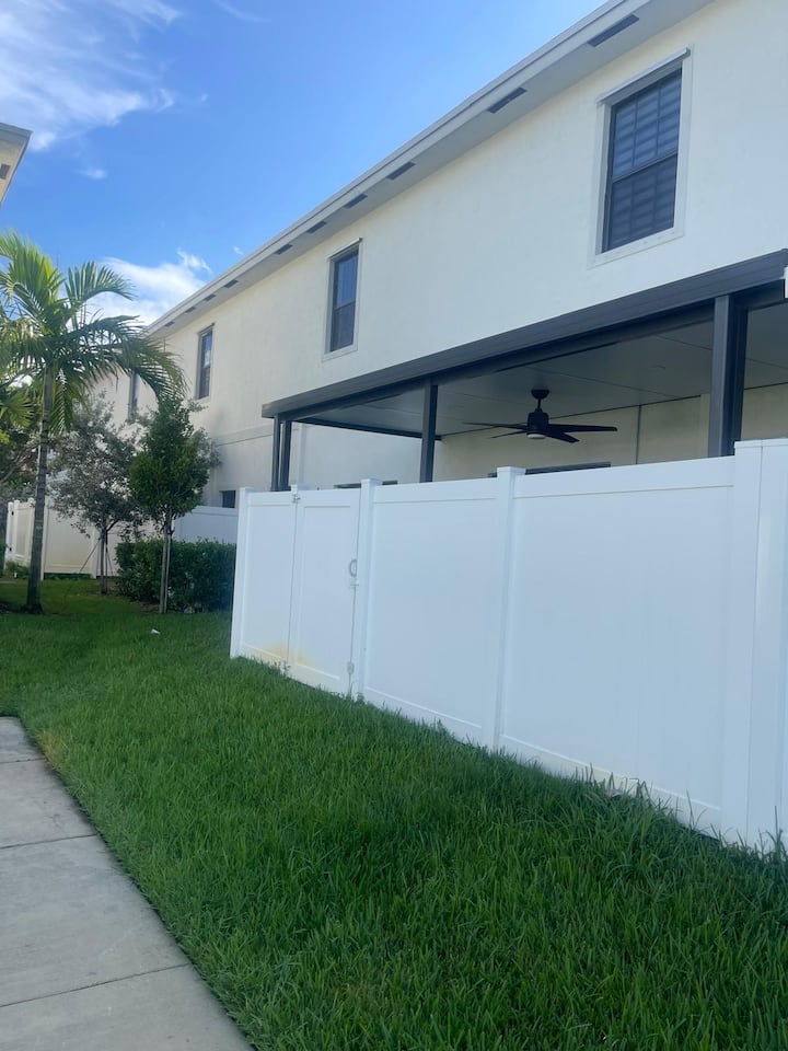 Espectacular Casa - Florida City, FL