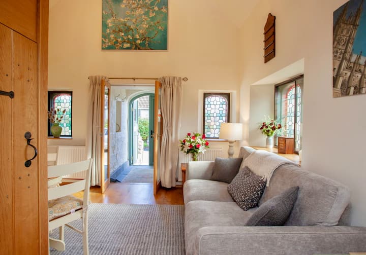 Heavenly Hideaway Mead Chapel - Dorset