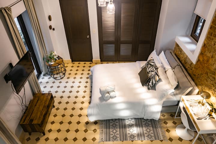 Amazing Loft With Casco Charm In The Best Location - Panama City