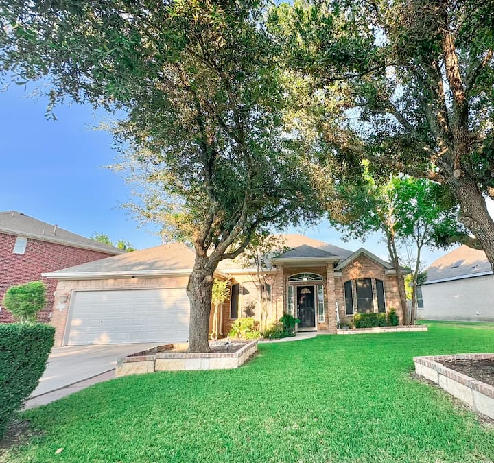 Home In Round Rock/pflugerville - Pflugerville, TX