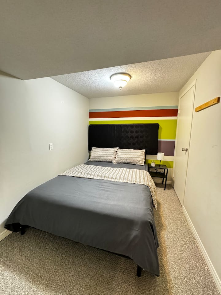 Cozy Basement Room In Sudbury - Gran Sudbury