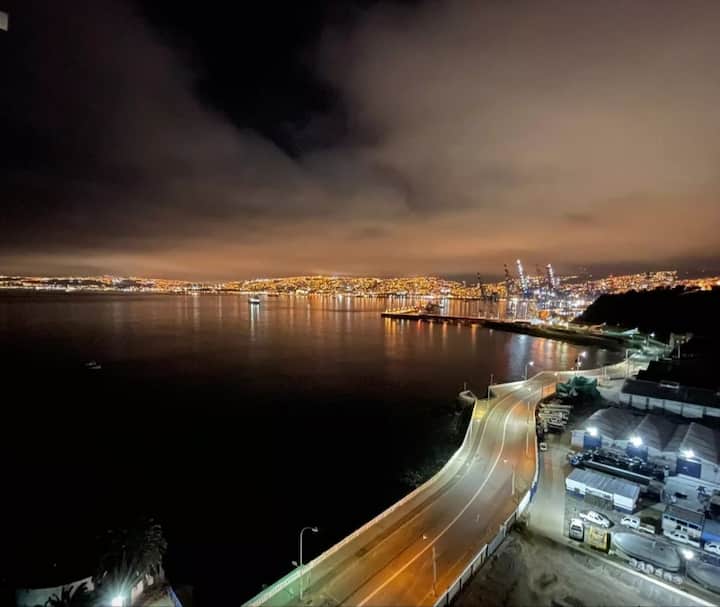 Bello Departamento En Arriendo - Valparaíso, Chile