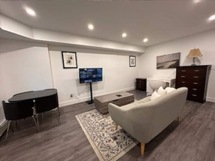 Central Burnaby - Brand New Private One Bedroom - Burnaby