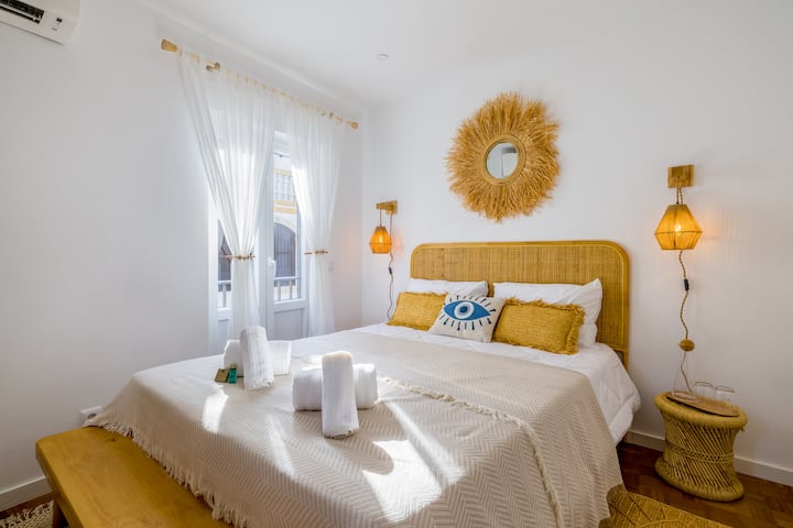 Casa Tanto Mar- Boho Home With Rooftop Seaviews - Lagos
