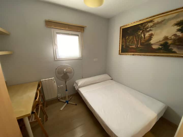 Dos Habitaciones Con Un Baño - Jerez de la Frontera