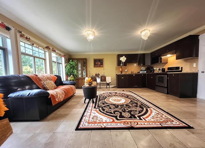 Private Lovely Cozy Room, Shared Kitchen @ Surrey - Surrey, BC