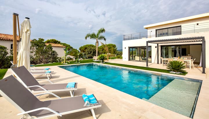 Luxueuse Villa Piscine, Vue Mer, 8pers, Clim - Roquebrune-sur-Argens