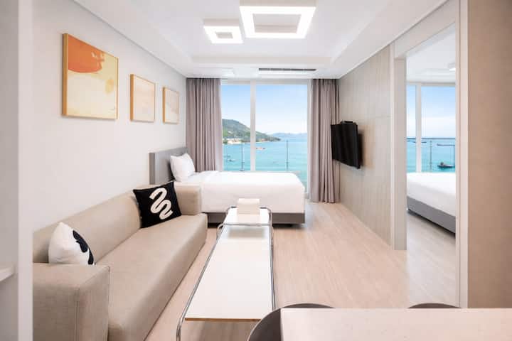 [Elmomento Songdo] 오션뷰/신축/테라스/K+s 침대/패밀리객실/해변/케이블카 - Busan