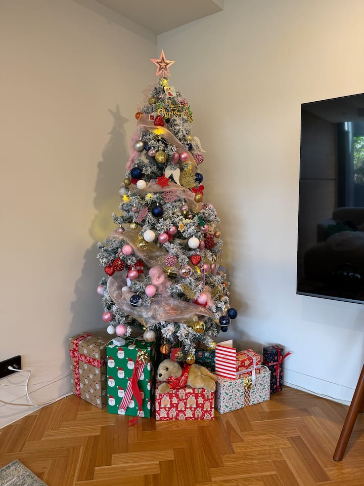 Luxurious Mel Cbd 3b2b+2 Parking Qv1 / 150sqm - Kensington