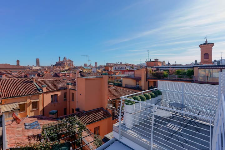 L'attico Dell'edera - Bologna