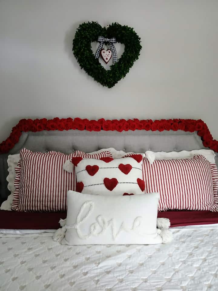 The Shady Sycamore Farm: Valentine Suite - Maryland (State)