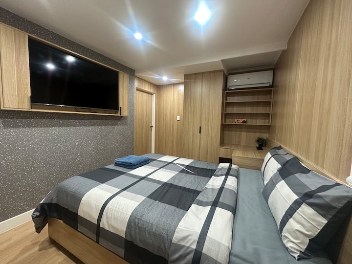 Modern Studio Sydney 101 - Sydney