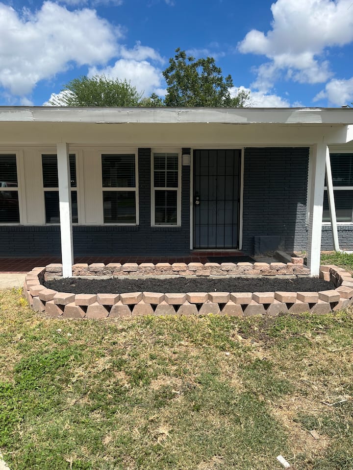 Prime & Safe Spot: Near Airport & Downtown North - Hollywood Park - San Antonio