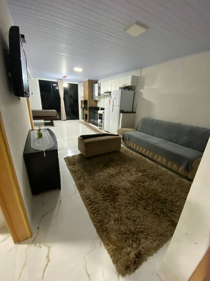 Casa Para 18 Pessoas Com Piscina Em Matinhos - Matinhos