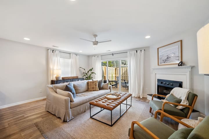 Coastal Bliss: 5 Mins To Beach - Wilmington, NC