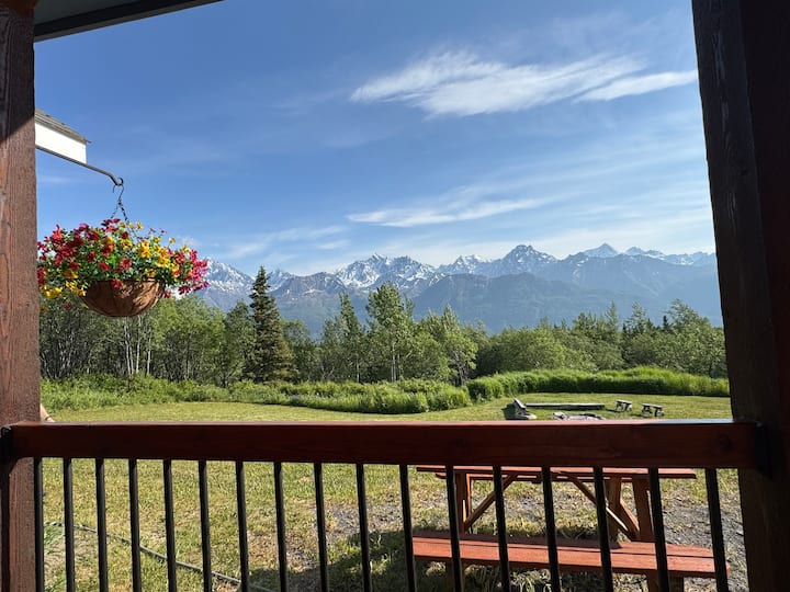 Mountain View Haven - Glacier View, AK